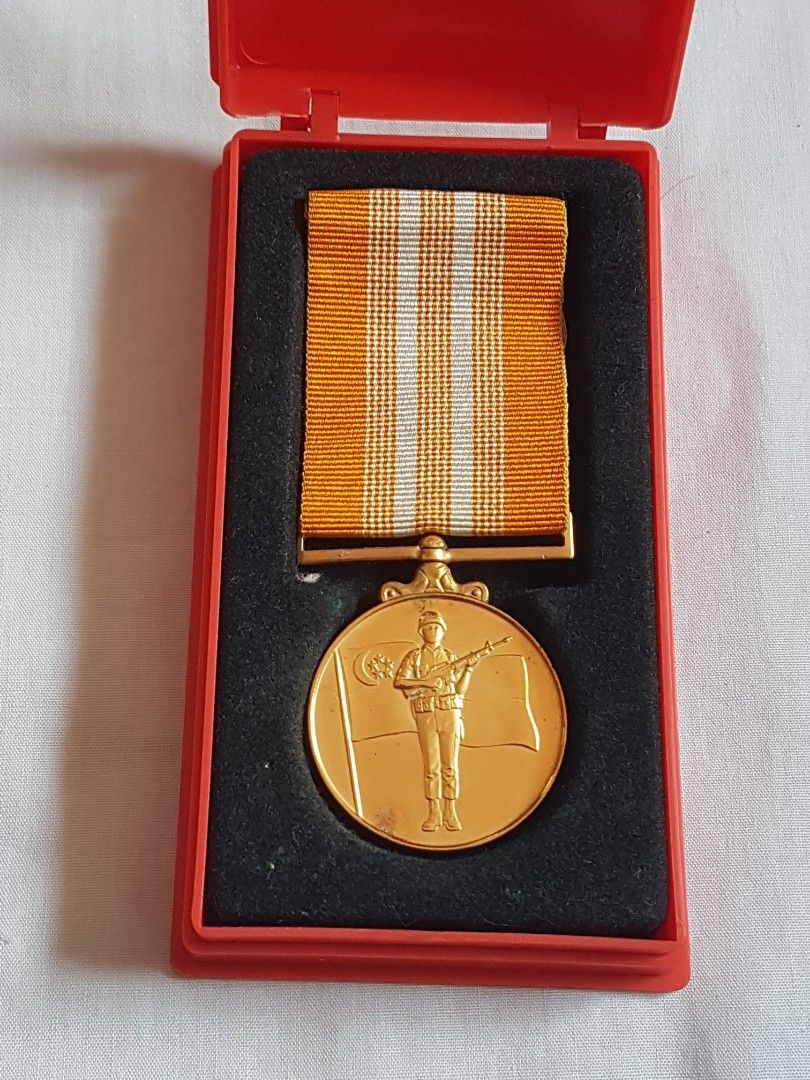 Armed Forces Good Service Medal, Hobbies & Toys, Memorabilia ...