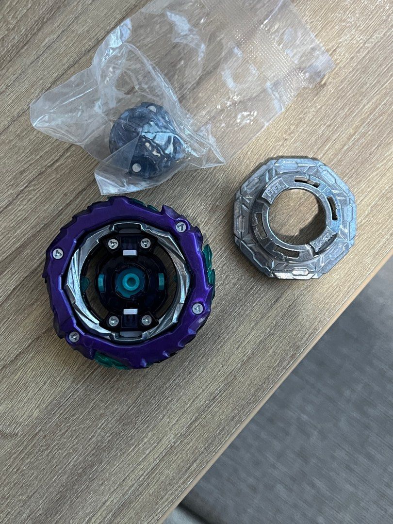 Beyblade B186-01 Roar Bahamut, Hobbies & Toys, Toys & Games on Carousell