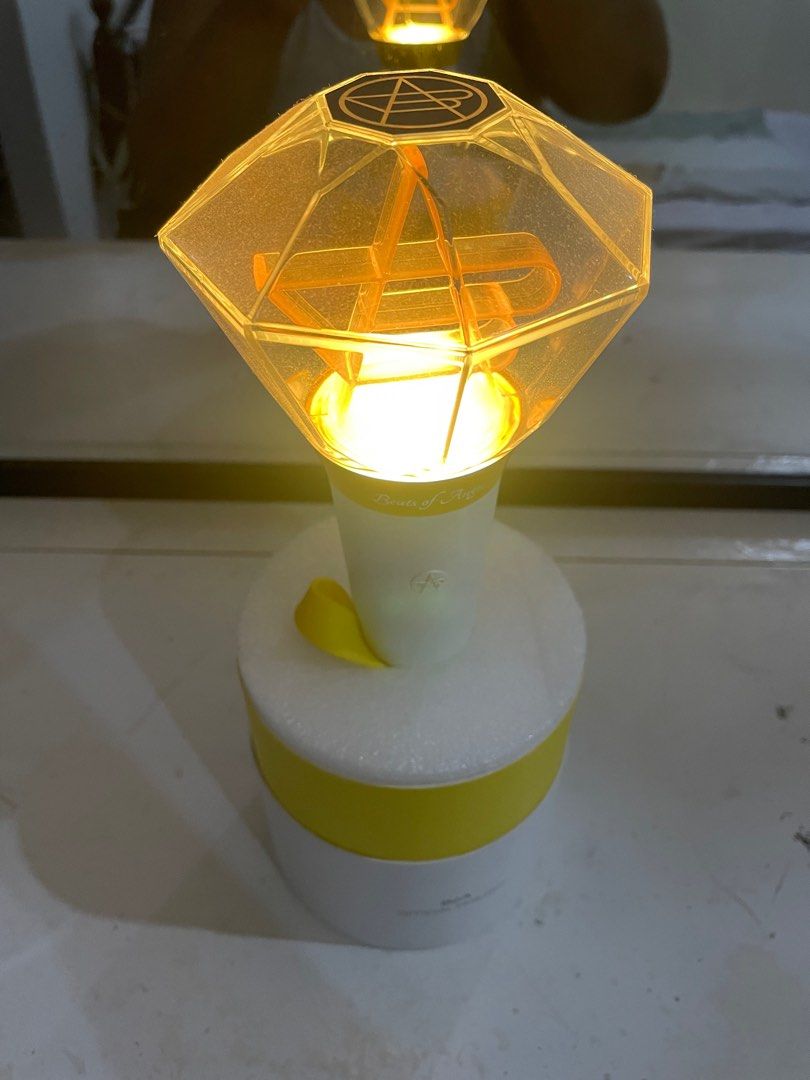 BoA Official Lightstick (SM), Hobbies & Toys, Memorabilia ...