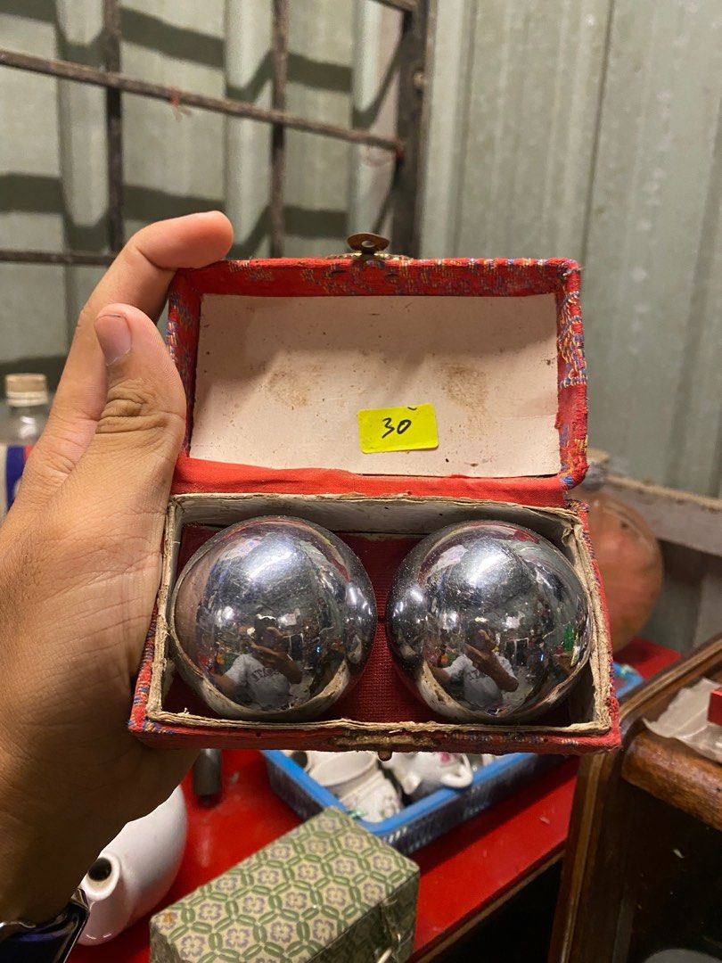 Bola besi cina, Hobbies & Toys, Collectibles & Memorabilia, Vintage ...