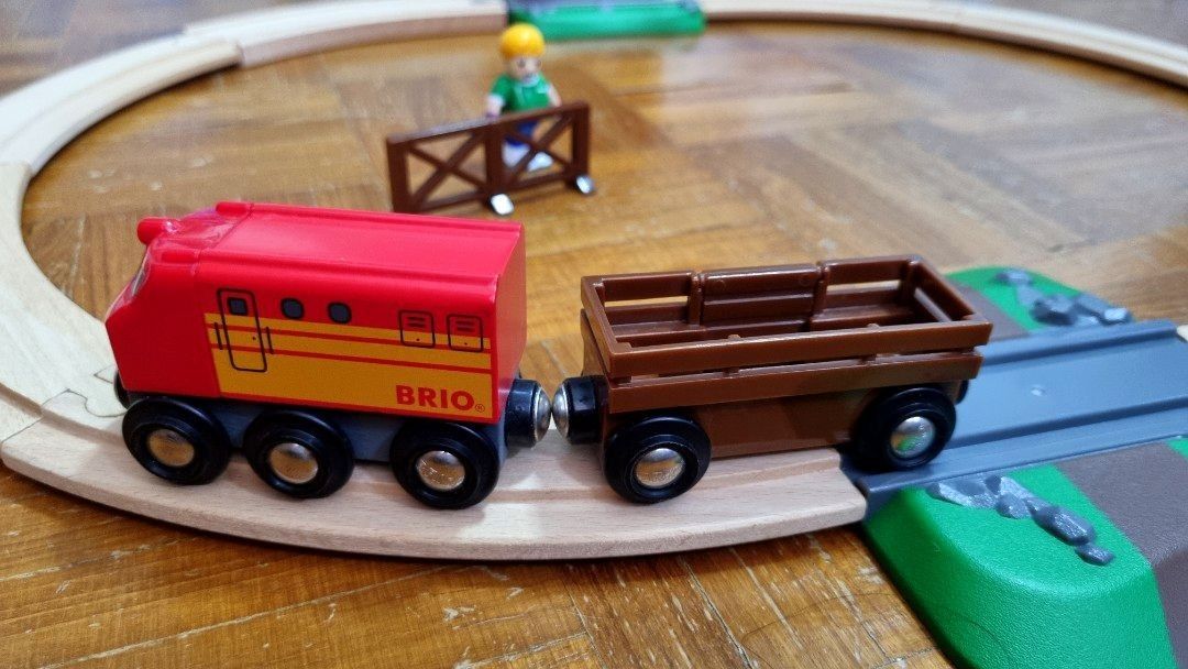 Brio Farm Train Set, Hobbies & Toys, Toys & Games on Carousell