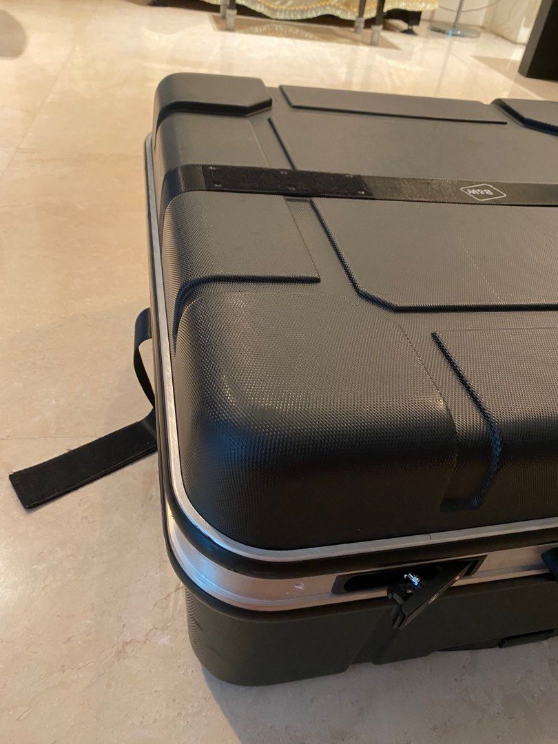 B&W travelling case for Brompton and tri fold, Hobbies & Toys, Travel ...