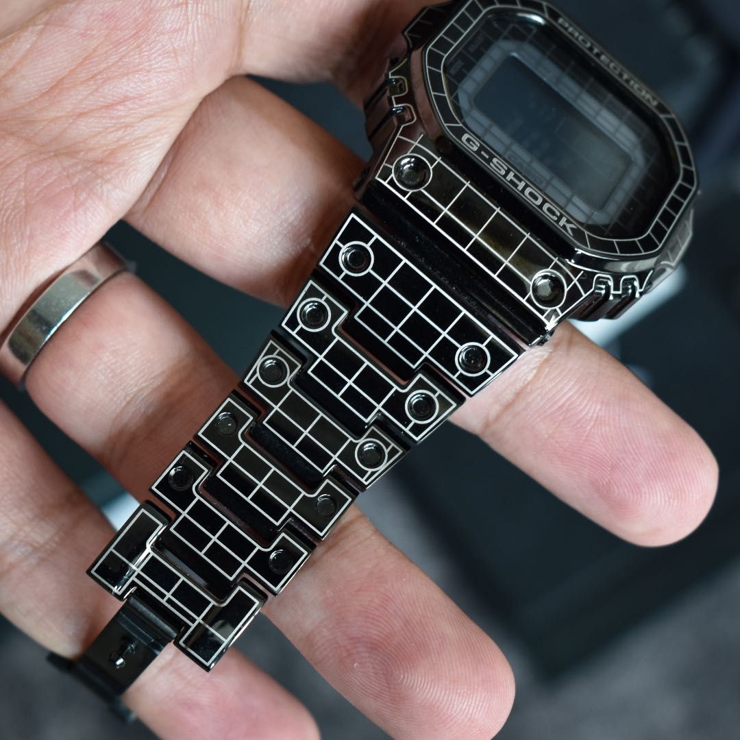 Casio G-Shock Tron GMW-B5000CS-1DR, Men's Fashion, Watches ...