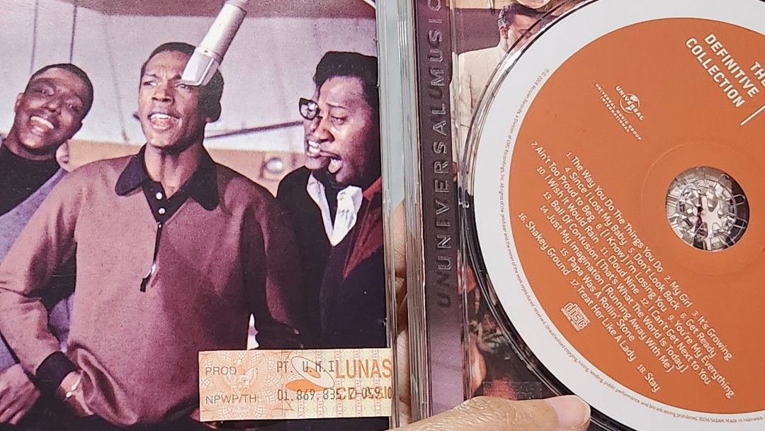 CD The Temptations The Definitive Collection, Musik & Media, CD, DVD ...