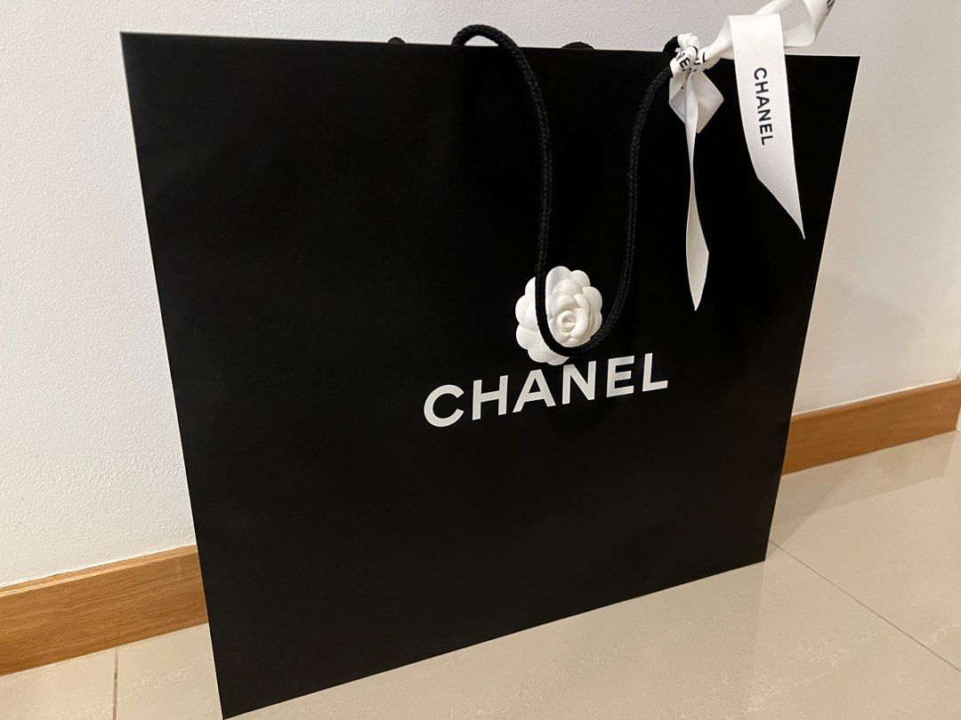 Chanel paper bag (big), Luxury, Accessories on Carousell