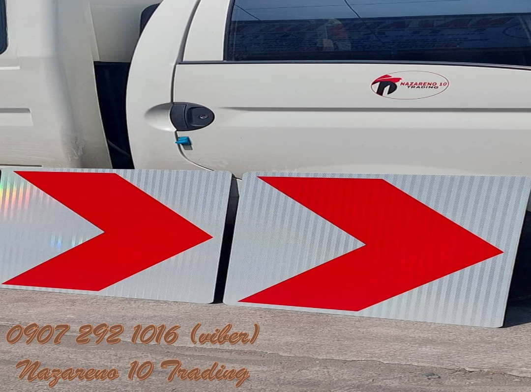 Chevron road signage 13, Commercial & Industrial, Construction ...