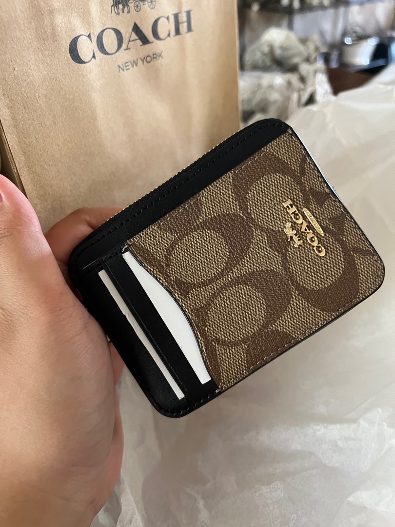 Coach zip card case, Women's Fashion, Bags & Wallets, Wallets & Card ...