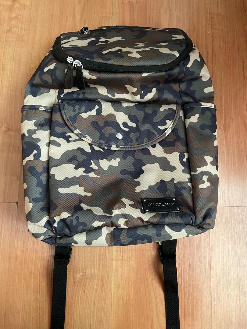 Colorland mens camou backpack, Men's Fashion, Bags, Backpacks on Carousell