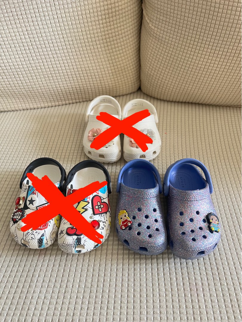 Crocs Classic Glittered Clogs C7, Babies & Kids, Babies & Kids Fashion ...