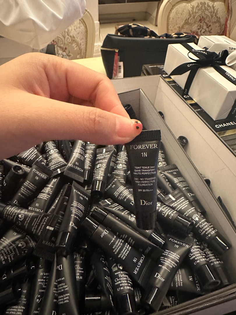 Dior forever foundation 1N 2.7ml, Beauty & Personal Care, Face, Makeup on Carousell