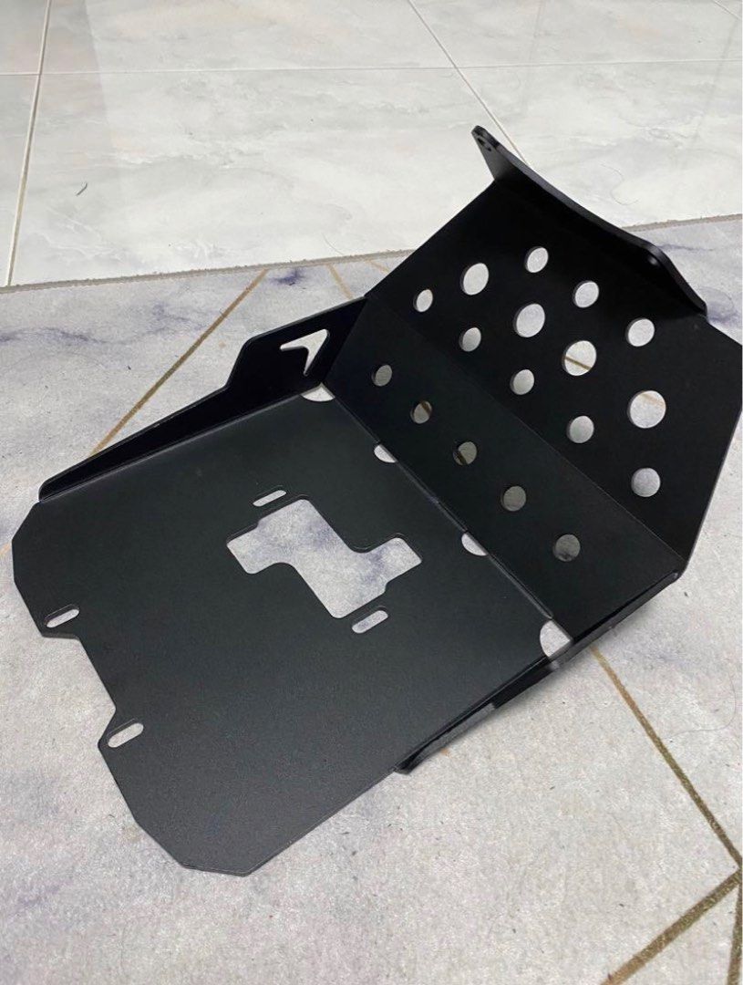 Duke 390 Belly Pan, Motorcycles, Motorcycle Accessories on Carousell