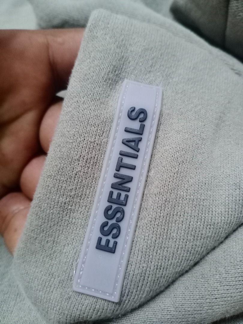 Essential hood, Men's Fashion, Coats, Jackets and Outerwear on Carousell