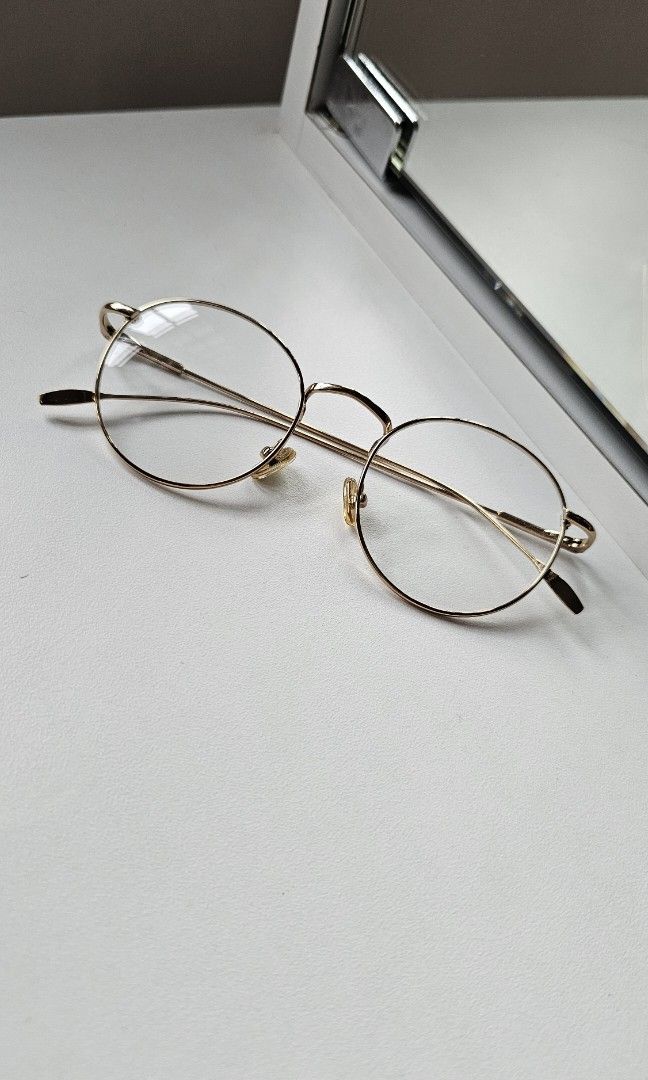 gold frame round glasses tijn, Women's Fashion, Watches & Accessories ...