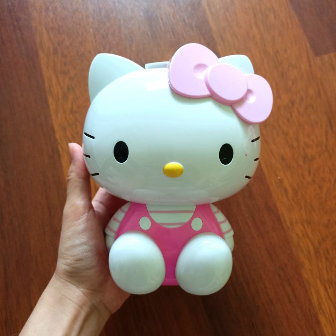 Hello Kitty Piggy Bank Toy, Hobbies & Toys, Toys & Games on Carousell