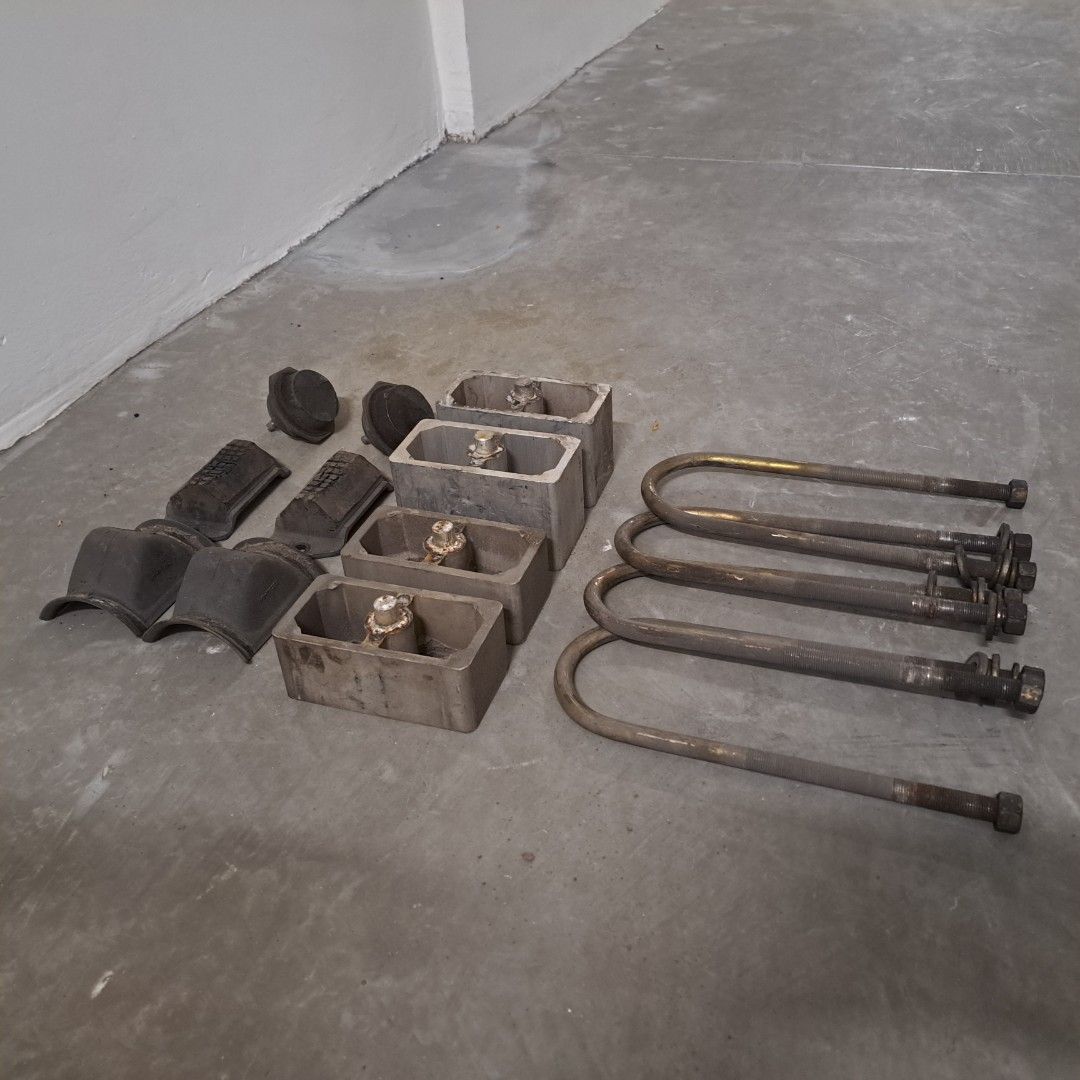 Hiace Lowering Kit 2inch/3inch/U-bolt/Washer/Nut/Stopper, Car ...