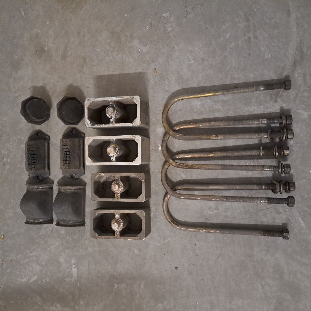 Hiace Lowering Kit 2inch/3inch/U-bolt/Washer/Nut/Stopper, Car ...