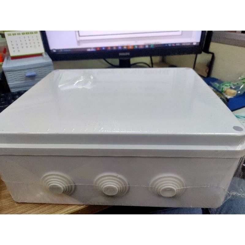 IP65 Junction Box 300*250*120mm, Computers & Tech, Parts & Accessories ...