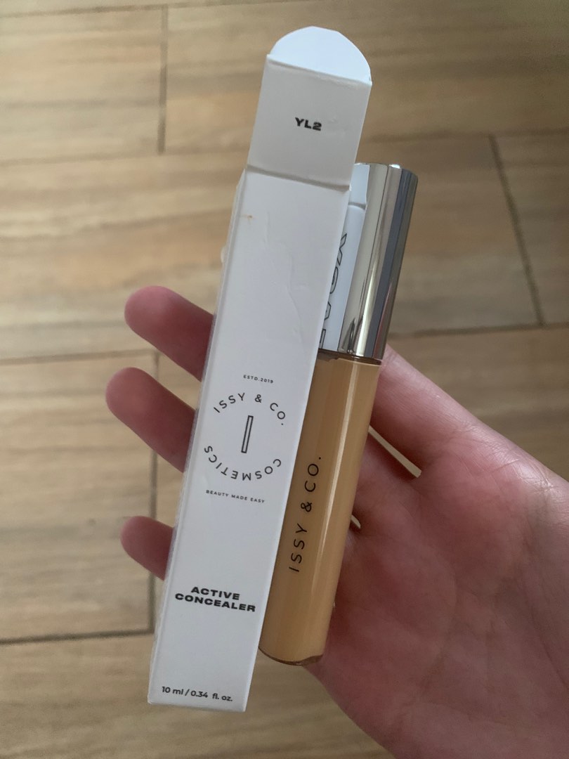Issy & Co Concealer YL2, Beauty & Personal Care, Face, Makeup on Carousell