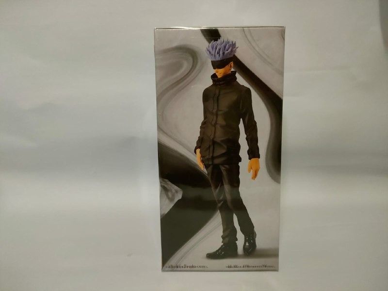 BUNDLE: JJK - Jujutsu Kaisen Figurine, Hobbies & Toys, Memorabilia ...