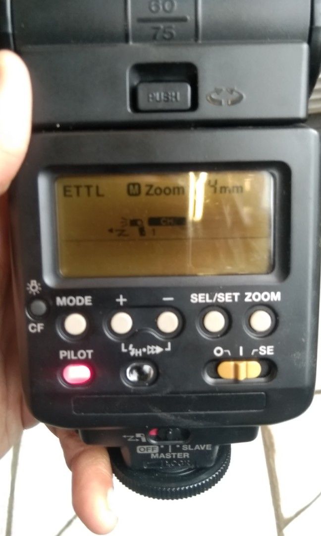 Jual only blitz camera cannon speed lite 550 EX, Fotografi di Carousell