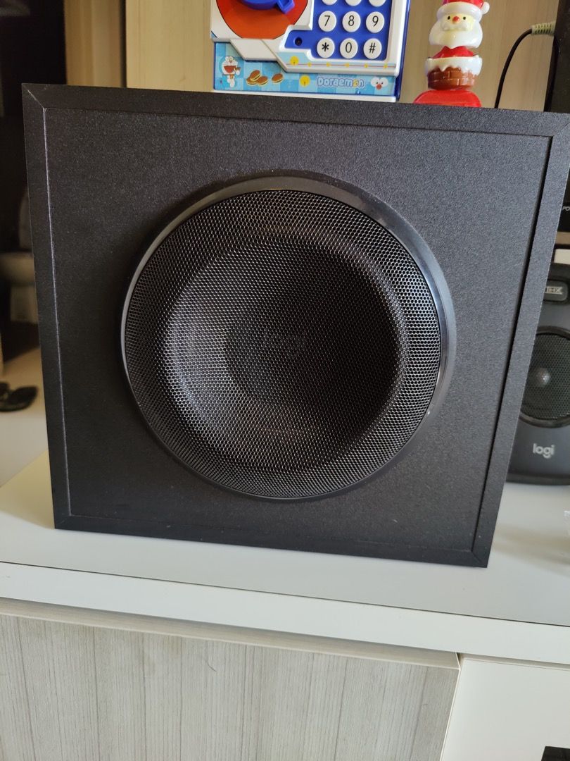 Logitech Z623 THX 2.1 Speaker System with Subwoofer, THX Certified ...