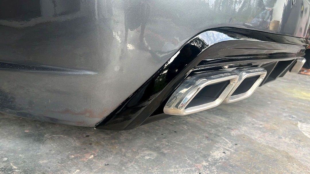 Mercedes C180 W204 rear diffuser, Car Accessories, Accessories on Carousell