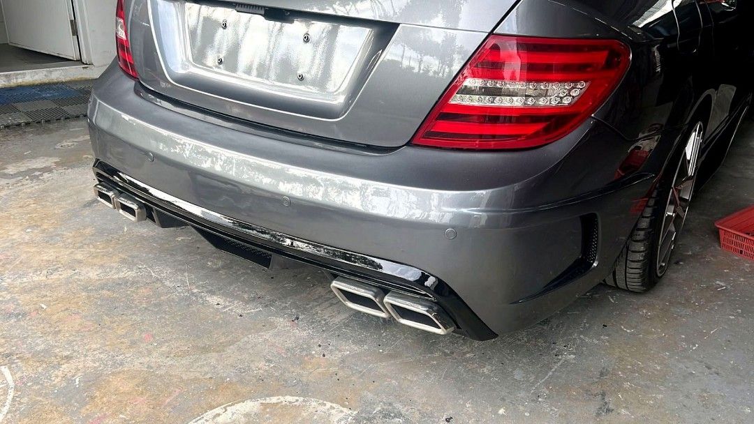 Mercedes C180 W204 rear diffuser, Car Accessories, Accessories on Carousell