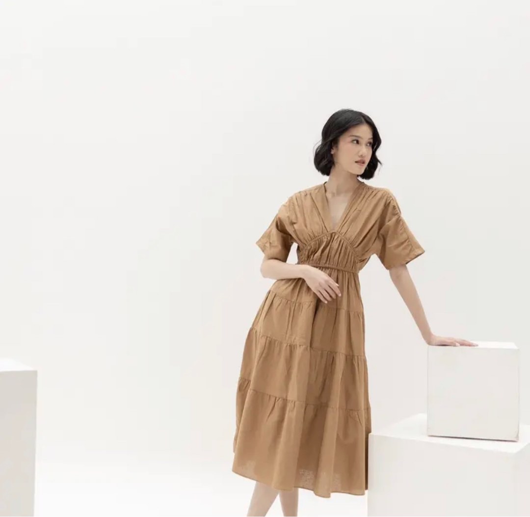 milo midi dress, Fesyen Wanita, Pakaian Wanita, Gaun & Rok di Carousell