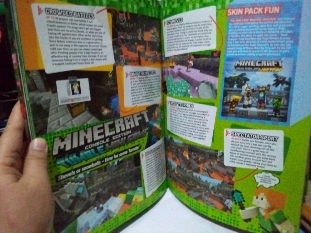 Minecraft Annual 2019, Hobbies & Toys, Books & Magazines, Children's ...