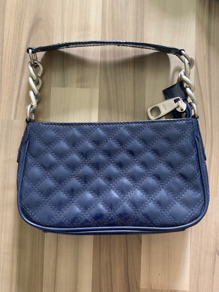 Navy blue short shoulder bag, Women's Fashion, Bags & Wallets, Shoulder ...
