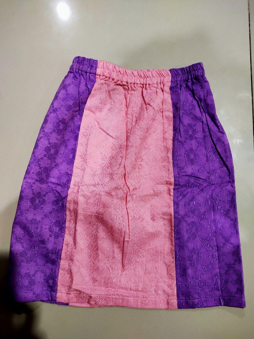 NEW rok batik kombinasi warna pink dan ungu size 5thn, Bayi & Anak ...