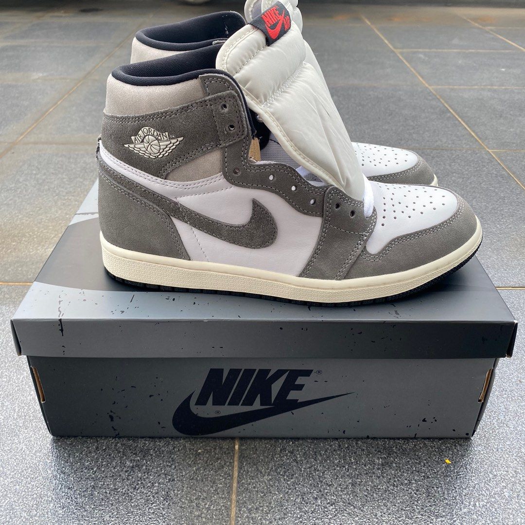 Nike Air Jordan Grey Washed Original, Fesyen Pria, Sepatu , Sneakers di ...