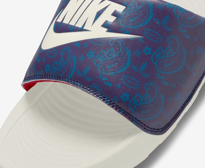 Nike Victori One Blackened Blue/Sail/Dk Marina Blue, Men's Fashion ...