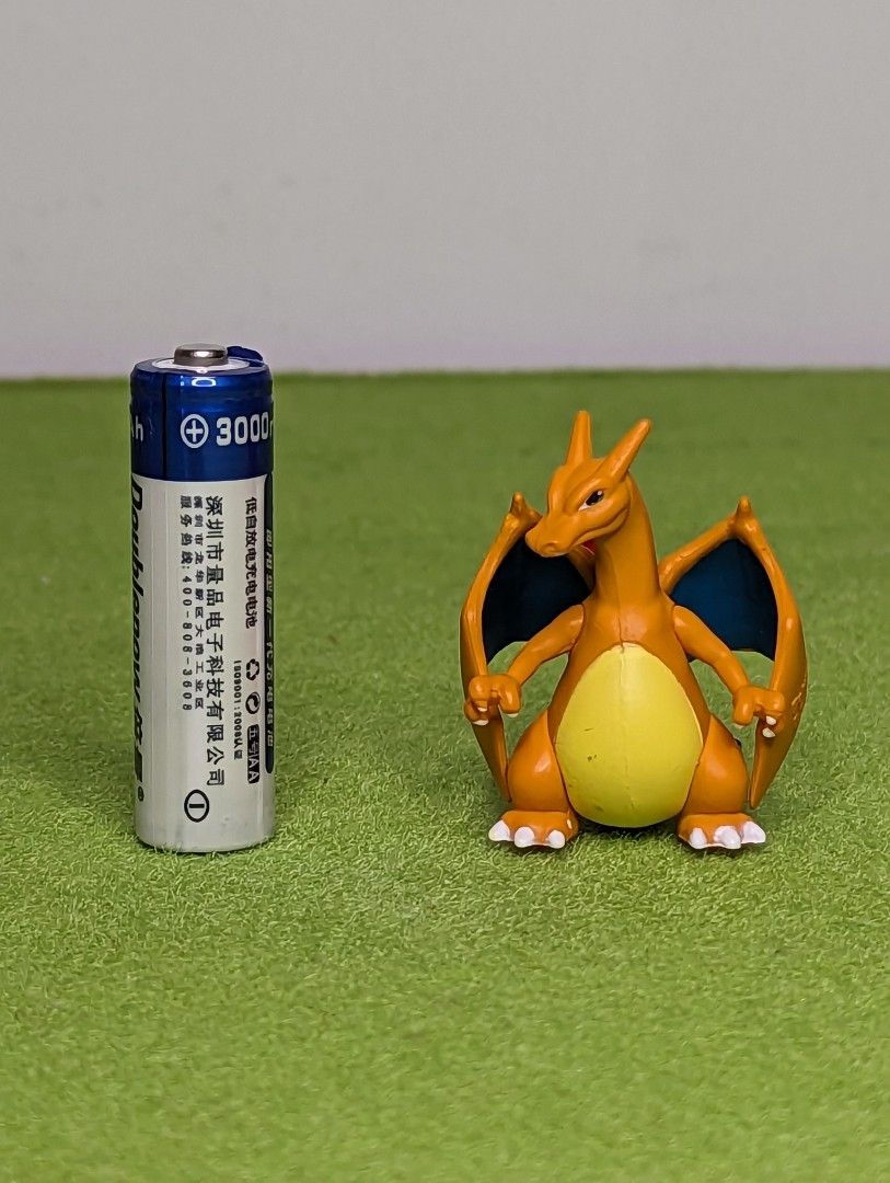 Original Pokemon Charizard Key Chain, Hobbies & Toys, Toys & Games on ...