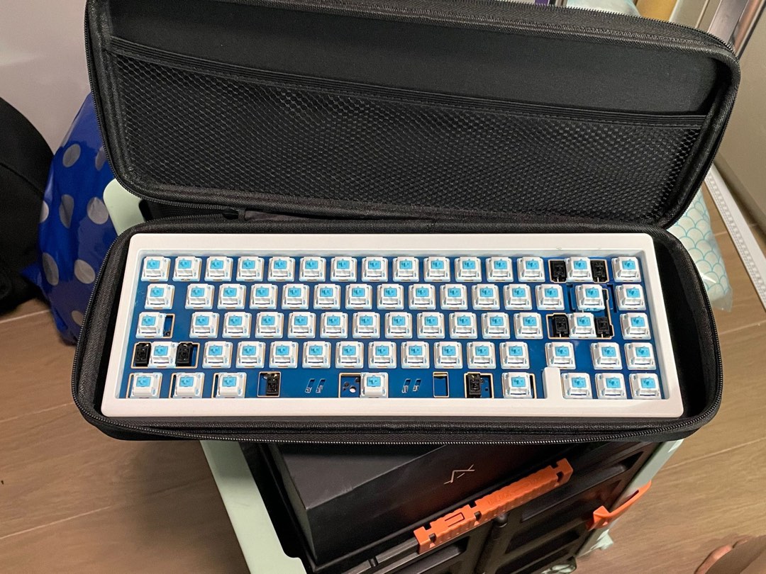 Parallel Sequence 65% Custom Keyboard, 電腦＆科技, 電腦周邊及配件, 電腦鍵盤及相關產品 ...