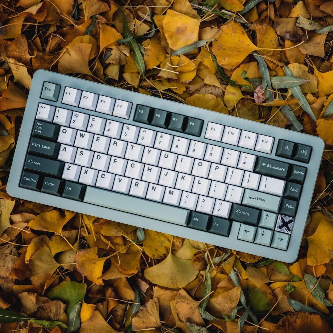 Percent Studio Trio-75 Hotswap Keyboard with 1U Badge (X) - Aoyama ...