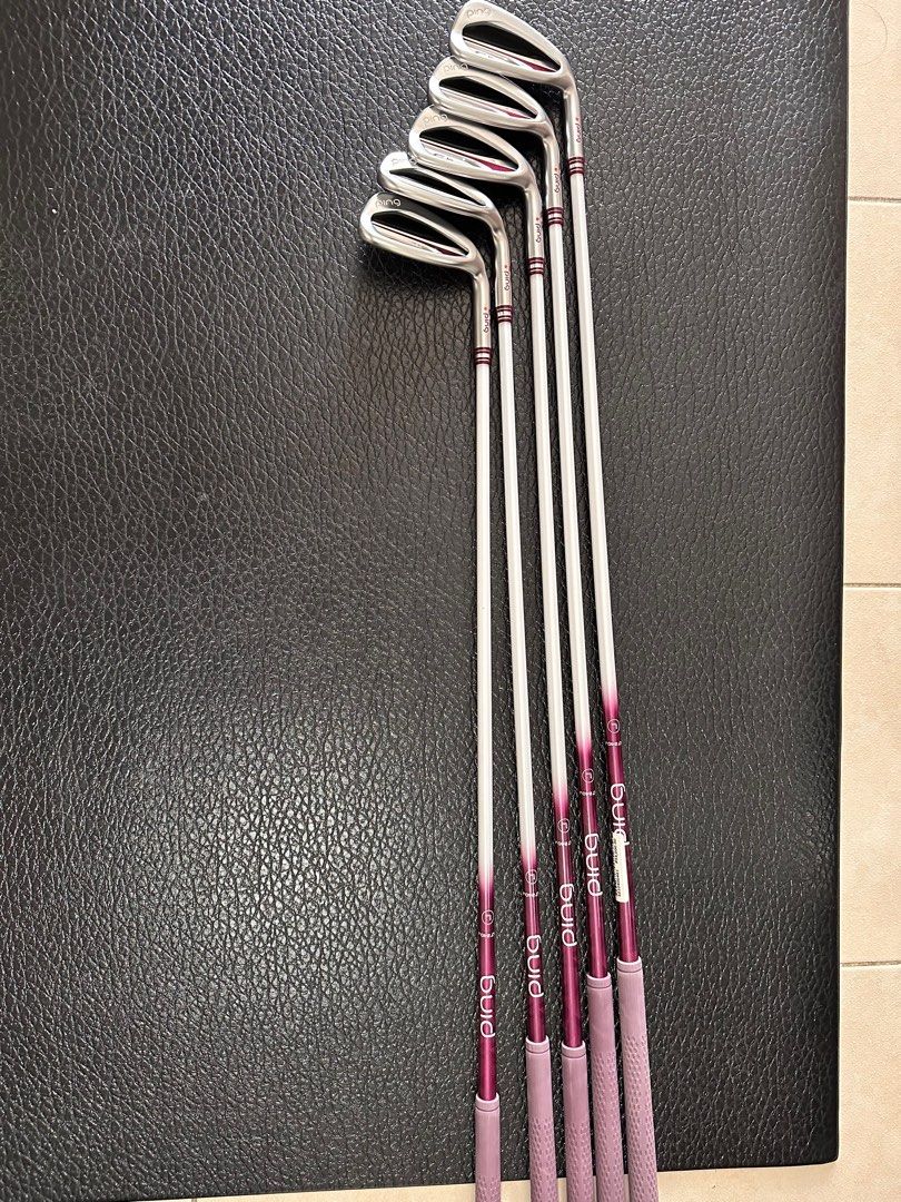 Ping GLE 2 Ladies Iron set 7, 8,9, PW, SW, Sports Equipment, Sports & Games, Golf on Carousell