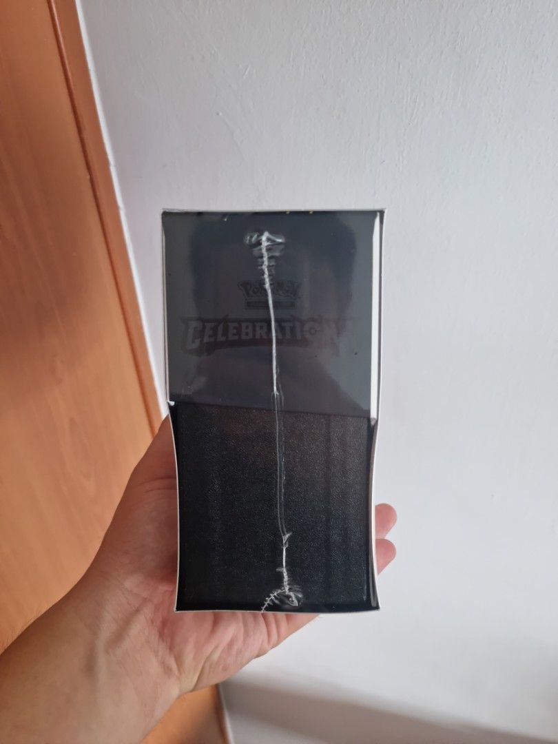 Pokemon Celebrations 25th Elite Trainer Box | ETB | Mew | Mewtwo | 25TH ...