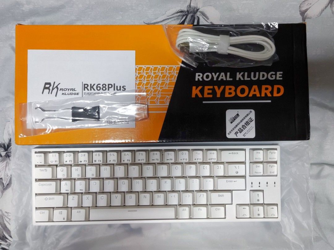 Royal Kludge RK68 plus 68keys Hot-swappable White LED Backlit Tri-mode (Bluetooth/2.4G/Wired ...
