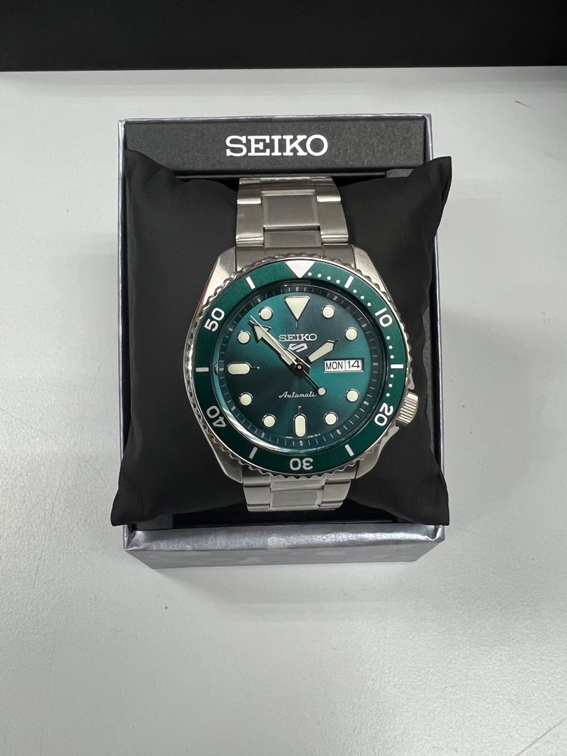 Seiko 5 Sports Automatic Hulk, Men's Fashion, Watches & Accessories ...