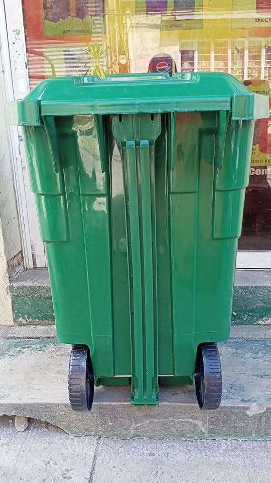 TRASH BOX BIN, Furniture & Home Living, Cleaning & Homecare Supplies ...