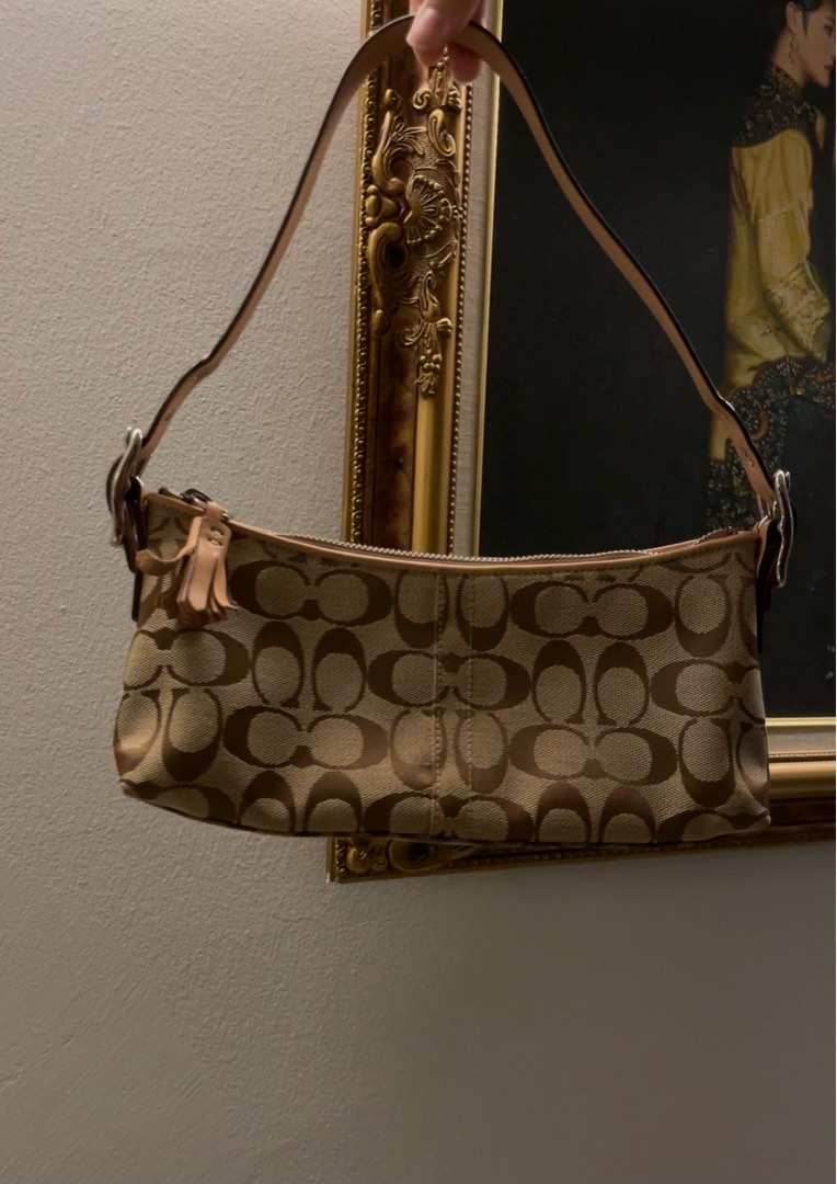 Vintage cream hazel coach shoulder bag Pinterest old money trendy ...