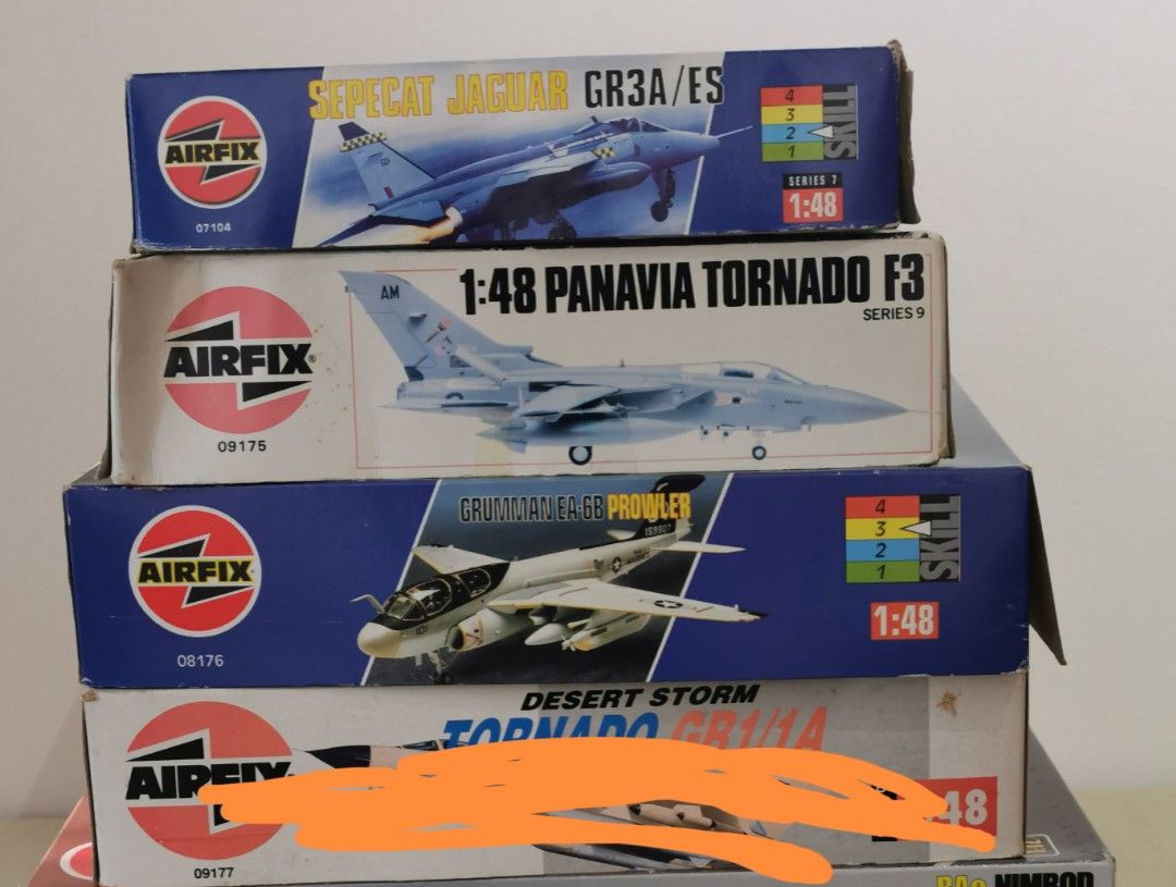 Vintage model kit bundle sale all items in one price, Airfix 1/48 model ...