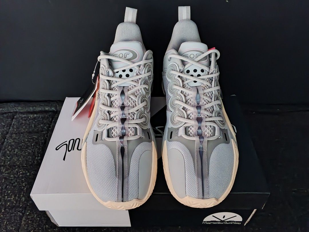WOW Son Of Flash "Gray Boy", Men's Fashion, Footwear, Sneakers on Carousell