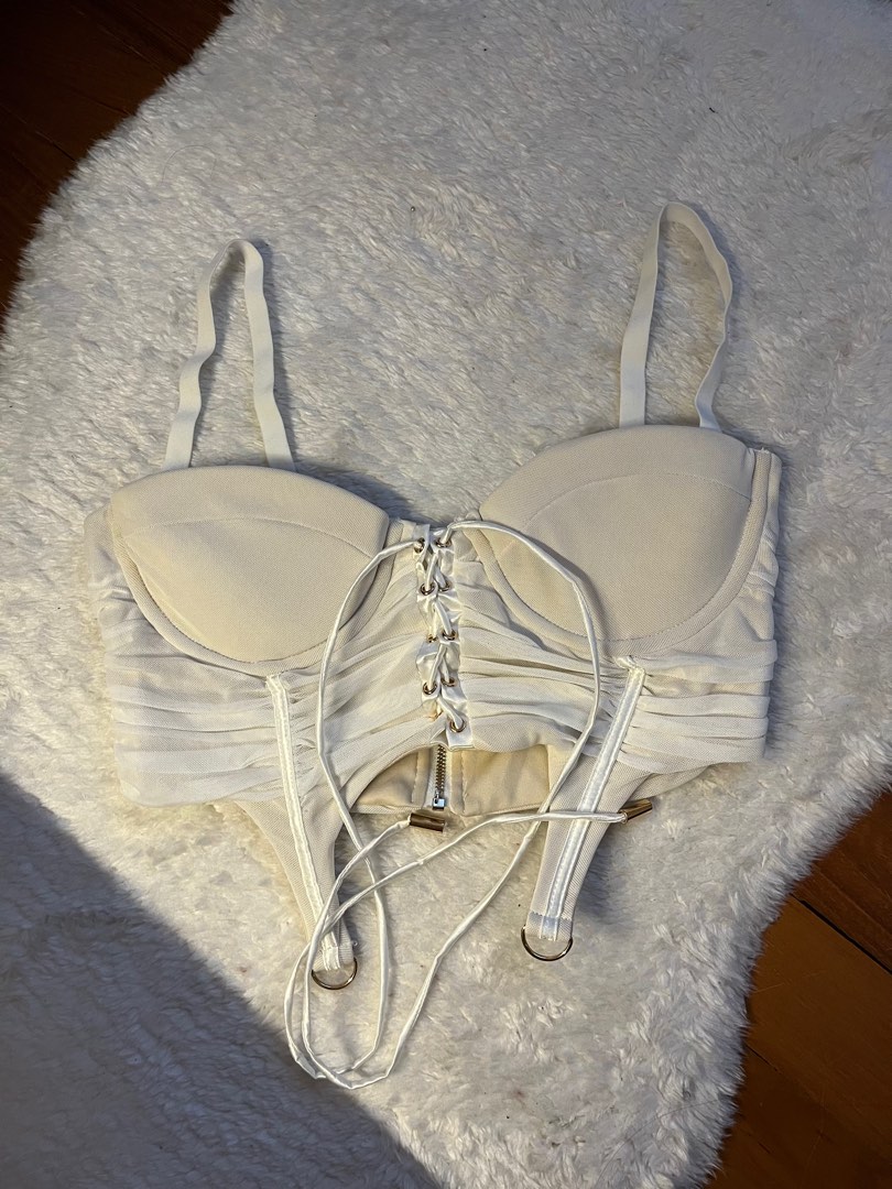 y2k white lace corset top with padding and adjustable strings, Women's ...