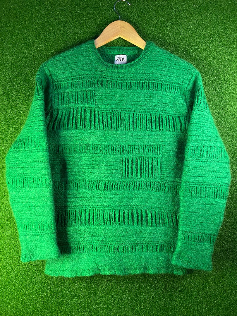 Zara Made In Romania, Women's Fashion, Tops, Other Tops on Carousell
