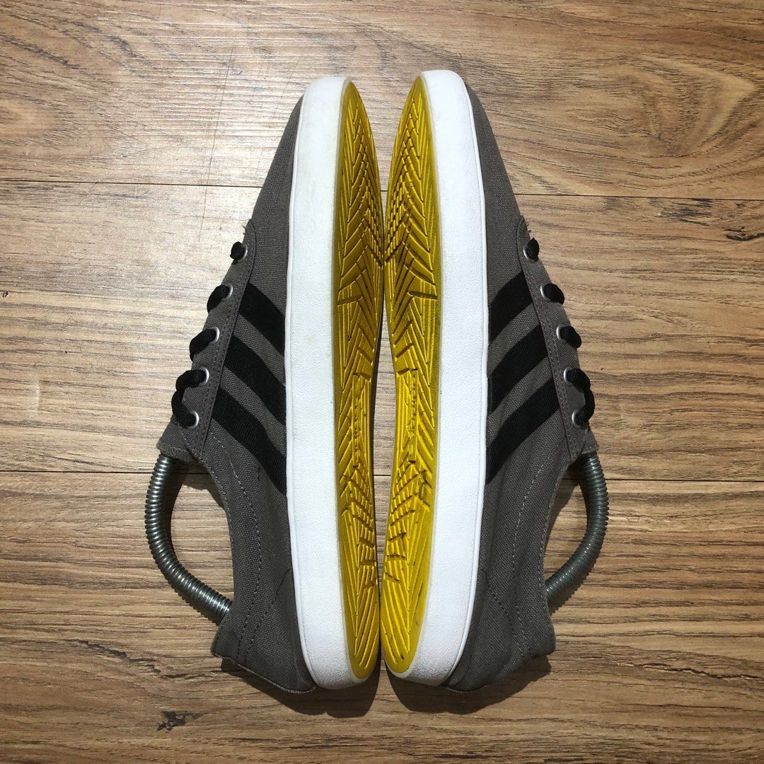 ADIDAS EASY VULC (8uk), Men's Fashion, Footwear, Sneakers on Carousell