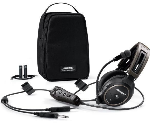 Bose A20 Aviation Headset (Bluetooth model), 音響器材, 頭戴式/罩耳式耳機 - Carousell
