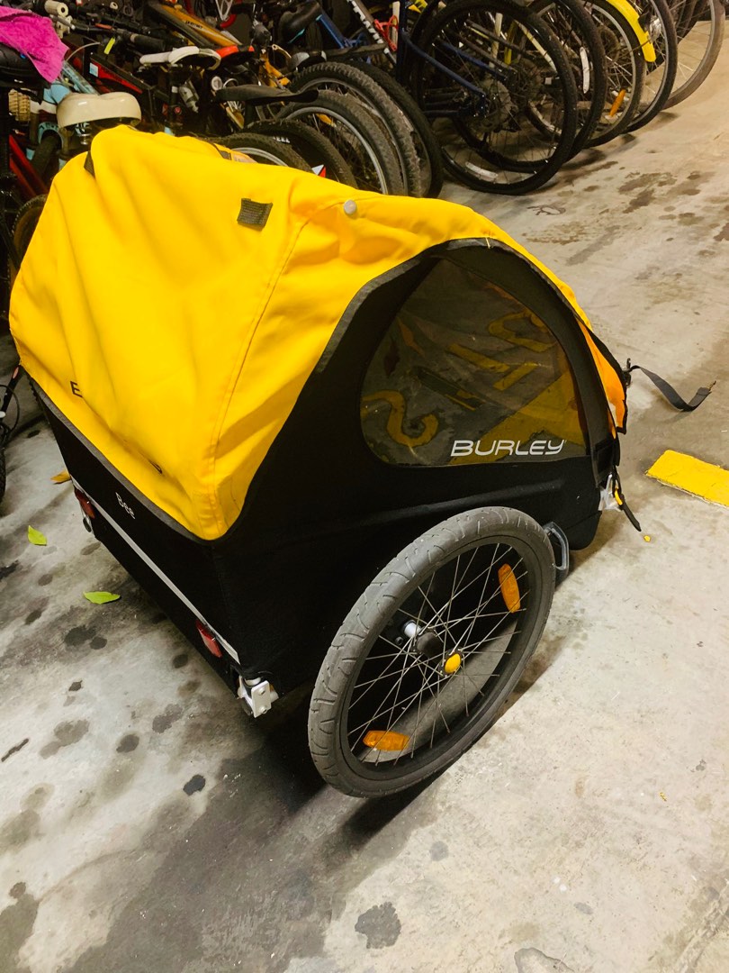 Burley Bee Trailer, Sports Equipment, Other Sports Equipment and ...