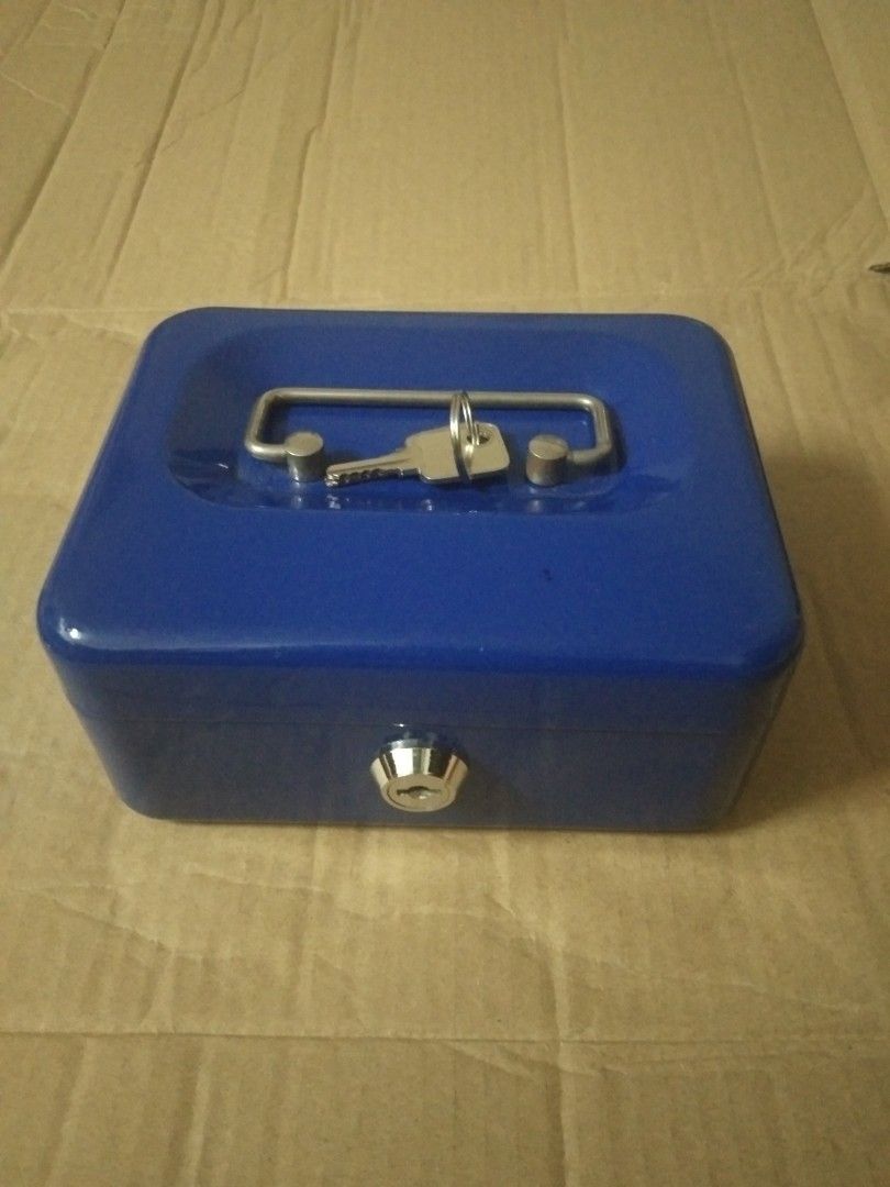 CASH BOX, Furniture & Home Living, Home Improvement & Organisation ...